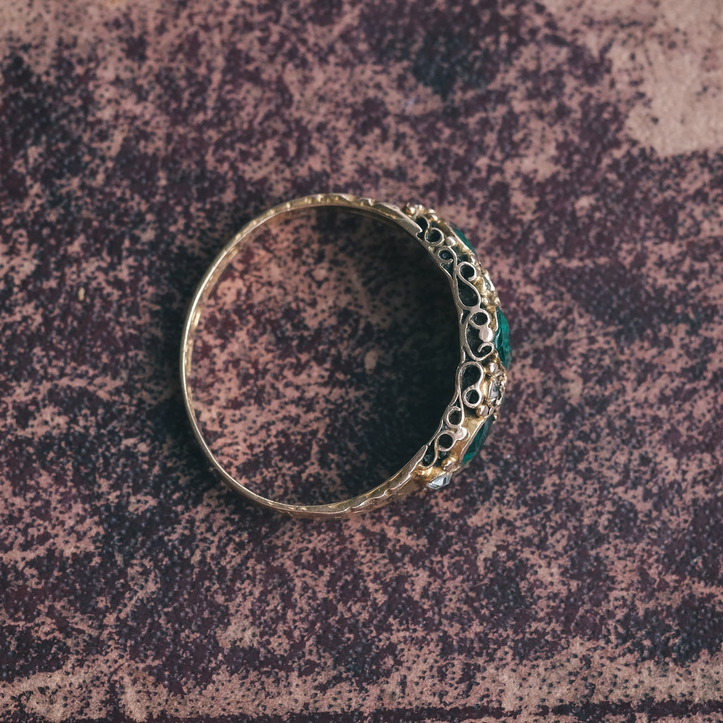Mid Victorian Emerald Scroll Ring – Lost Owl Jewelry