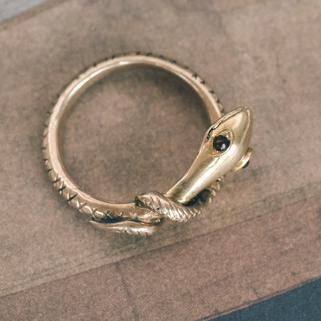 Victorian Cross-Hatched Snake Ring – Lost Owl Jewelry